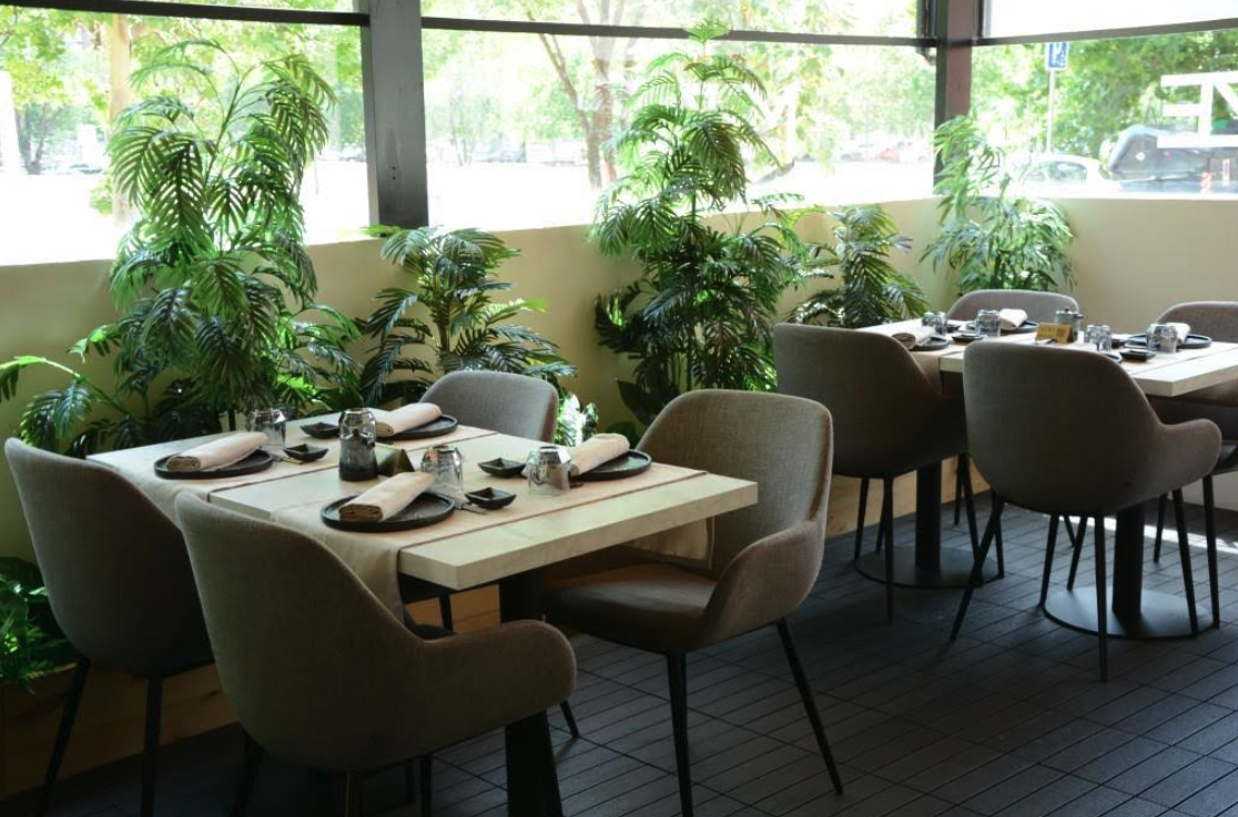 Suki, sushi bar y cocina asiática en Las Tablas - Por Todo lo Alto