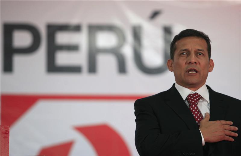 Ollanta Humala se aleja de Hugo Chávez y quiere "aprender" de Lula ...