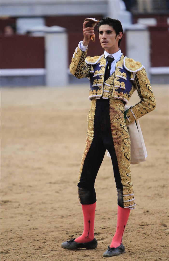 Víctor Barrio corta una oreja, premio al temple y al arrebato ...