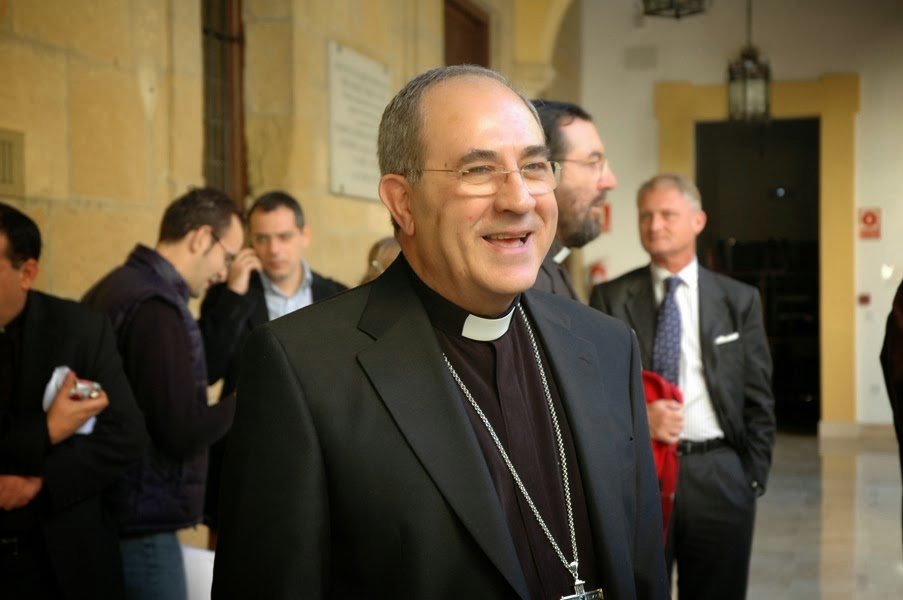 Juan José Asenjo medita presentar su renuncia al Papa por motivos de ...