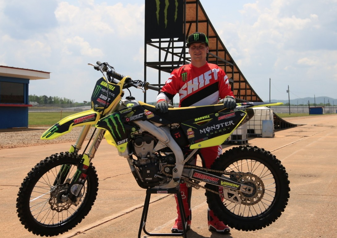 Fallece Alex Harvill mientras practicaba para batir un récord mundial ...