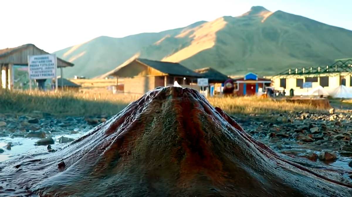 El ‘volcán más pequeño del mundo’ - Periodista Digital
