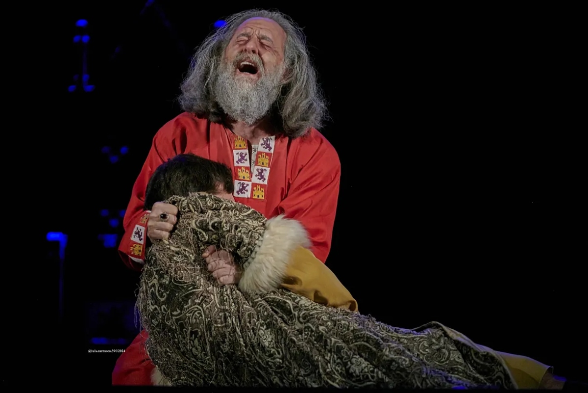 Un desfibrilador salva la vida al actor Jesús Lozano, que sufrió un ...