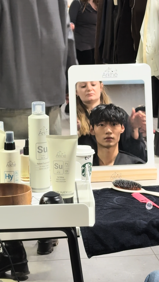Arkhé Cosmetics repite como peluquería oficial del desfile de Sonia ...